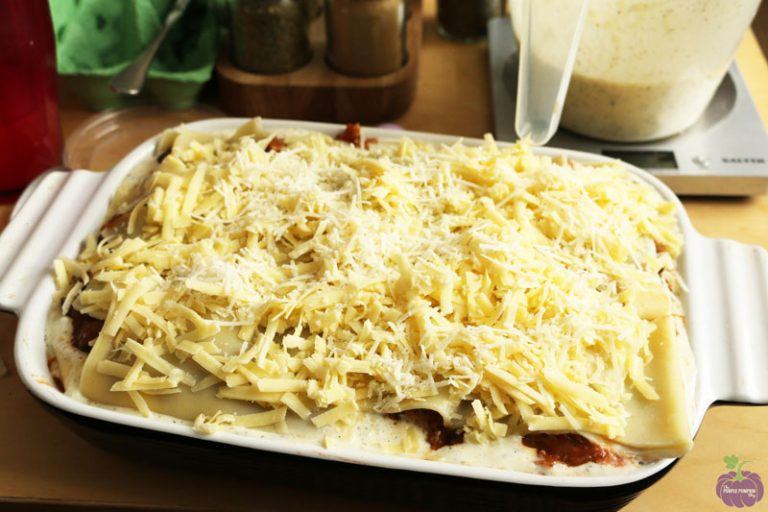 Make Ahead Lasagne {Meal Prep Recipe}