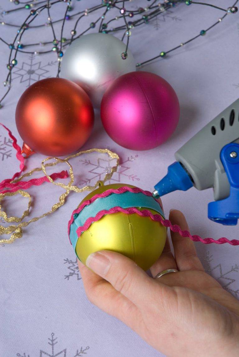 Homemade DIY Christmas Baubles and Ornaments