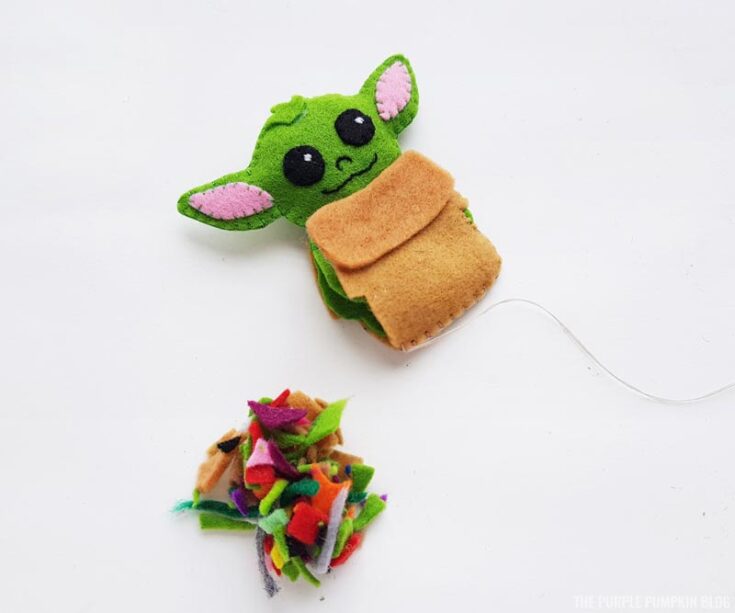 Make Your Own DIY Baby Yoda Plush! Cute Mini Felt Baby Yoda Tutorial