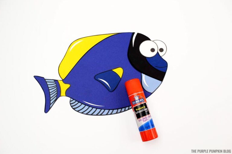 Adorable Blue Tang Paper Craft! Make a Paper Dory!