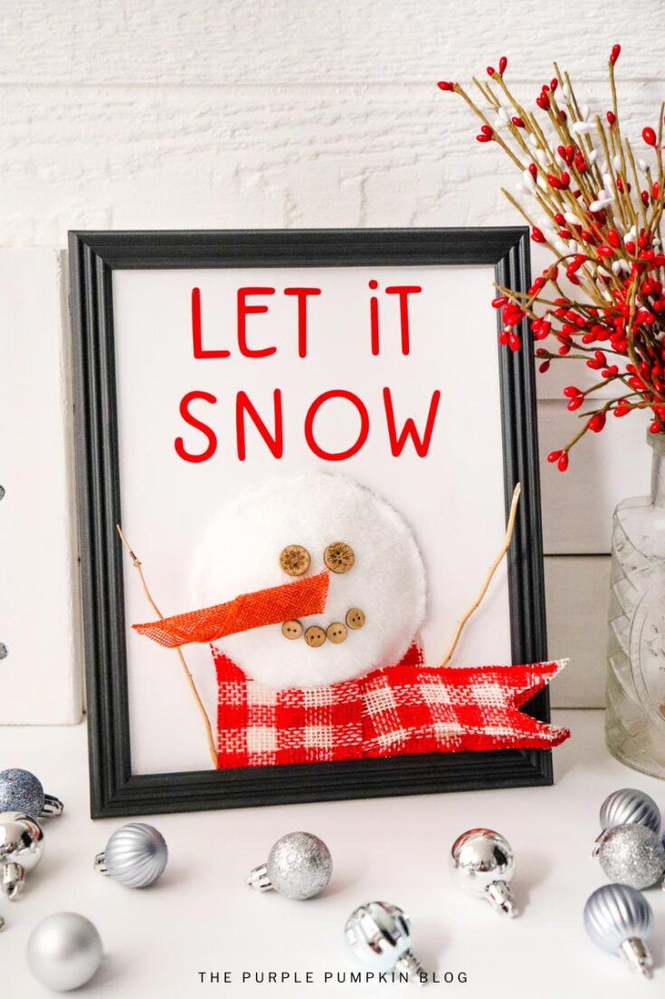 "Let It Snow" Snowman Sign Craft using a Cricut