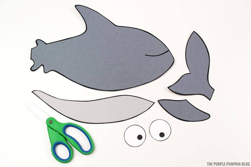 Awesome Paper Shark Craft – A Fun Craft for Shark Week!