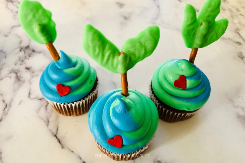 Easy To Make Earth Day Cupcakes with Pretzel & Candy Melt Plants