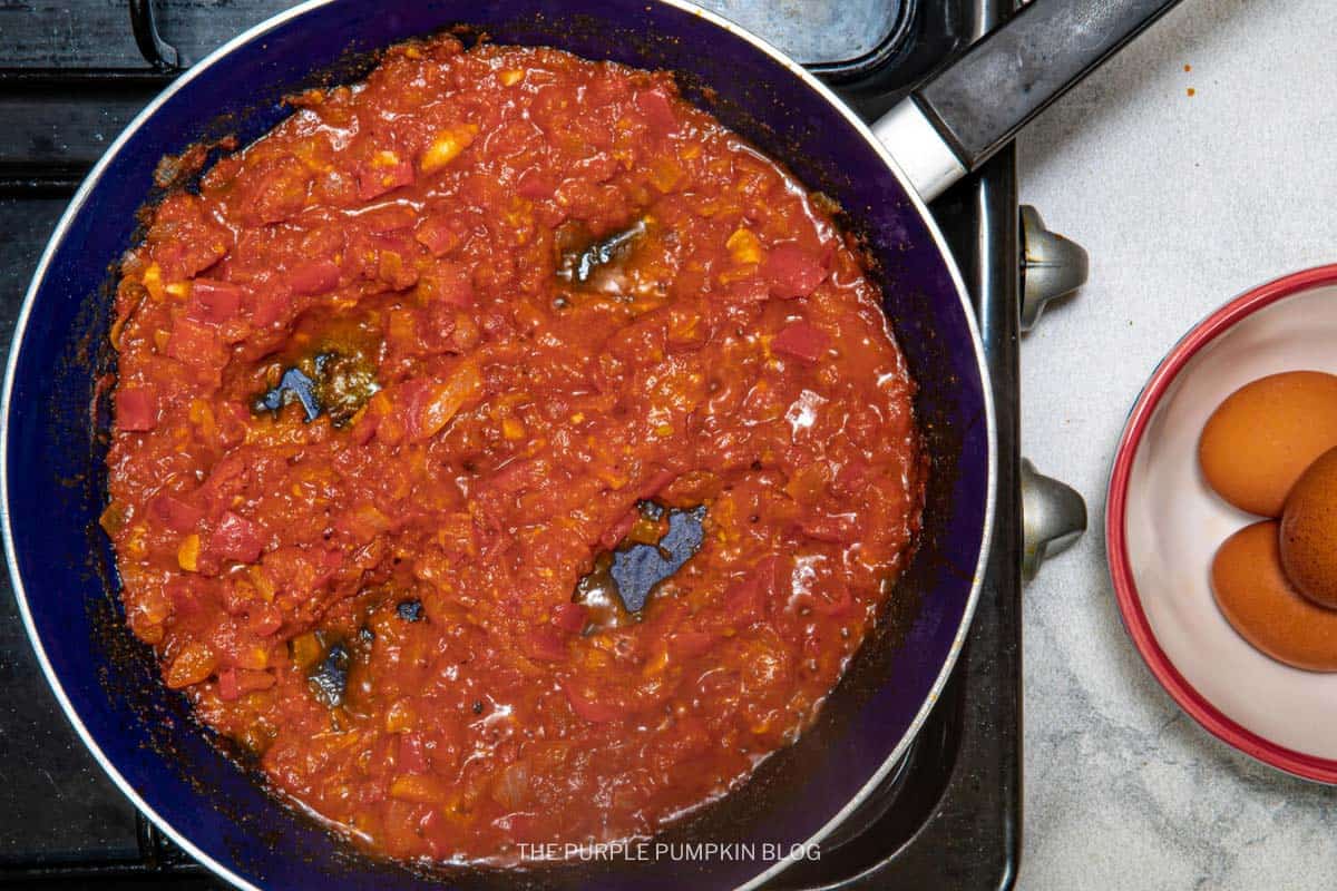 North African Shakshuka Recipe (Eggs in Spicy Tomato Sauce with Feta)