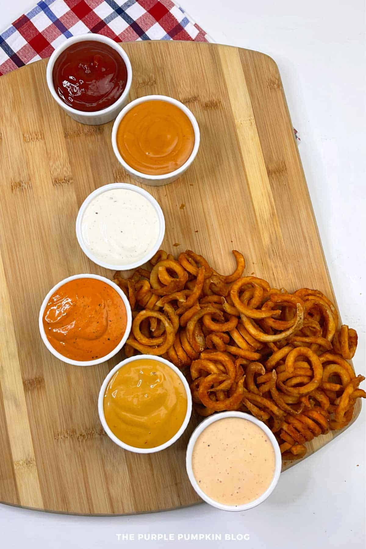 Awesome French Fries Board for Parties: French Fries Charcuterie!