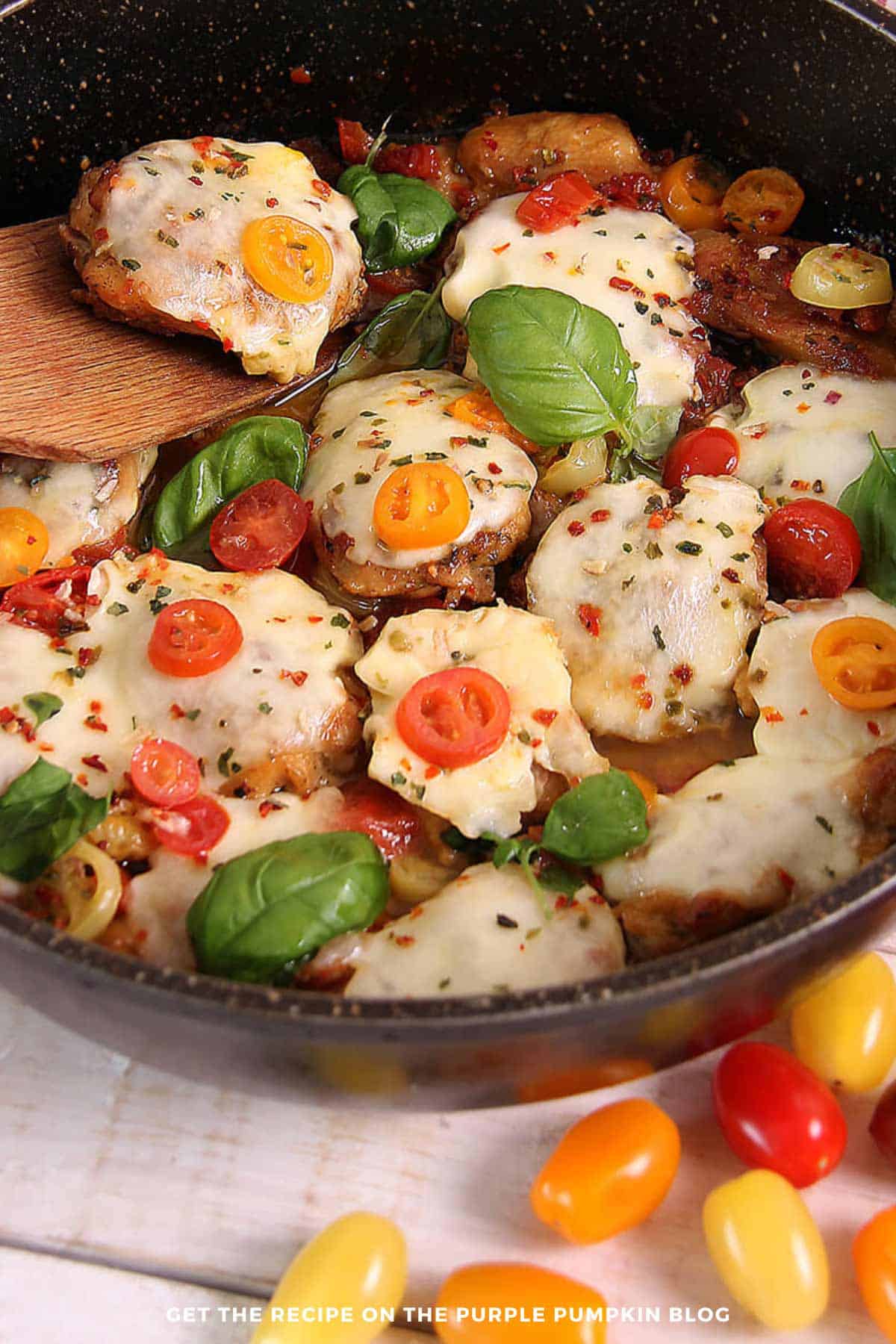 One-Pan Caprese Chicken Thighs Recipe: Italian-Inspired Dish