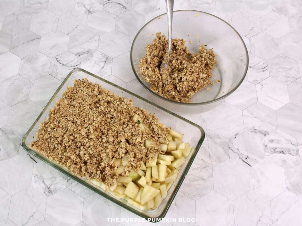 Best Healthy Apple Crumble Recipe with Oat Topping