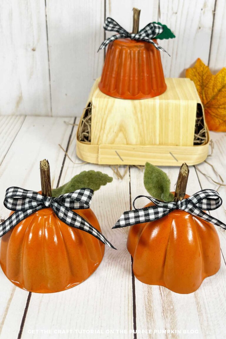 Upcycled Mini Cake Pan Pumpkins Craft