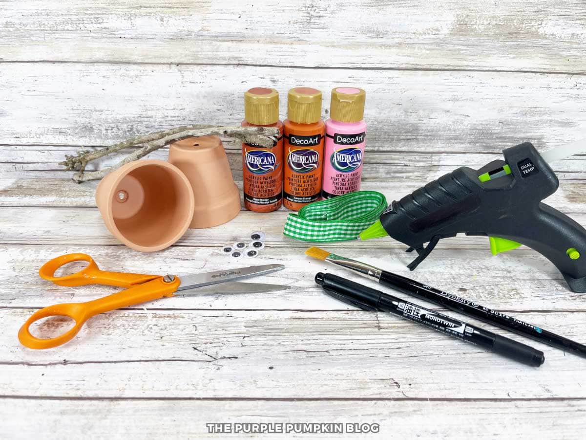 Easy DIY Terracotta Clay Pot Jack-o'-Lanterns Craft