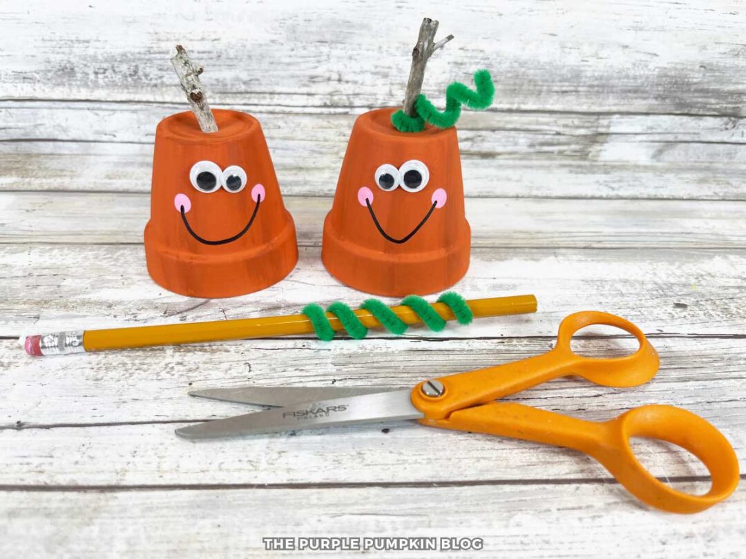 Easy DIY Terracotta Clay Pot Jack-o'-Lanterns Craft