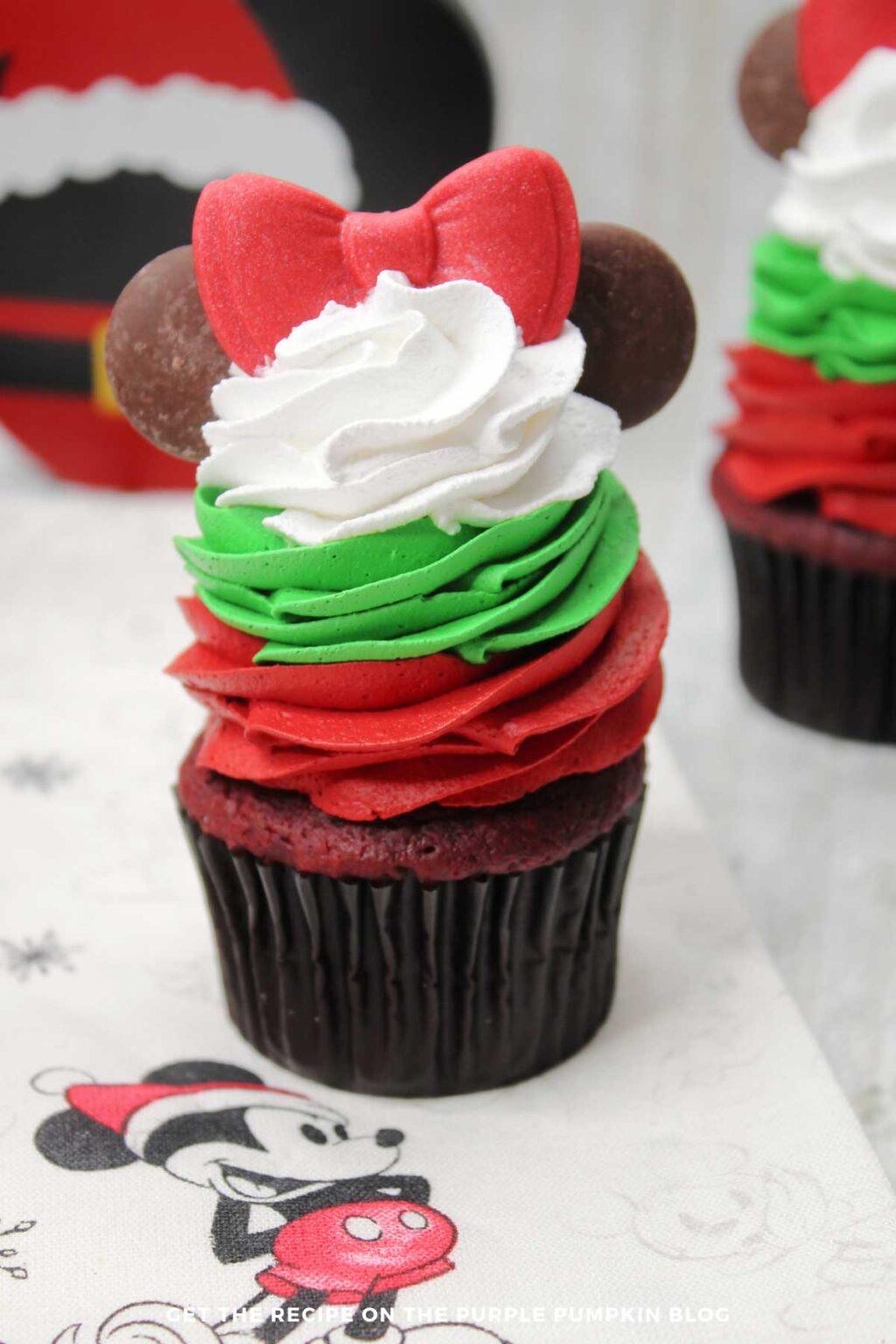 Disney Minnie Mouse Red Velvet Christmas Cupcakes Recipe