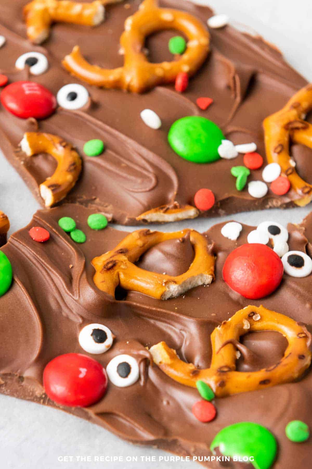 No-Bake Rudolph the Rednosed Reindeer Chocolate Bark!